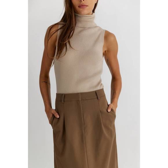 Mod Ref | Tops | New Mod Ref Nadia Top In Beige | Poshmark